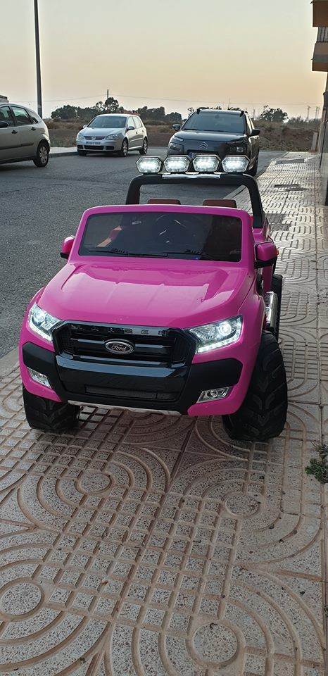 Ford Ranger Wildtrak 4x4, rosa, MP4, IndalChess Tienda de coches para niños
