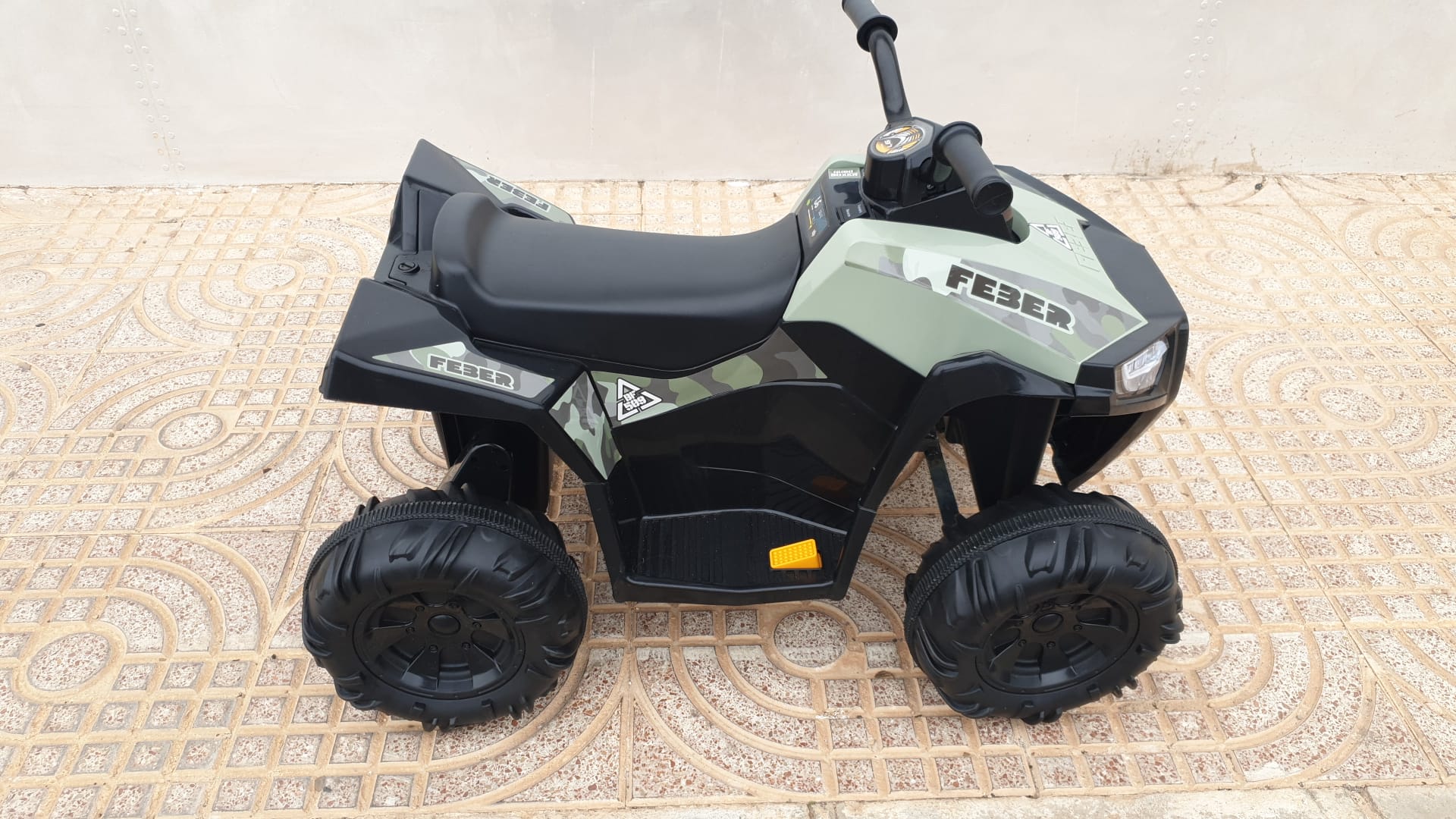 QUAD FEBER 12V BOXER - FE12541, Coches eléctricos y motos para niños a ...