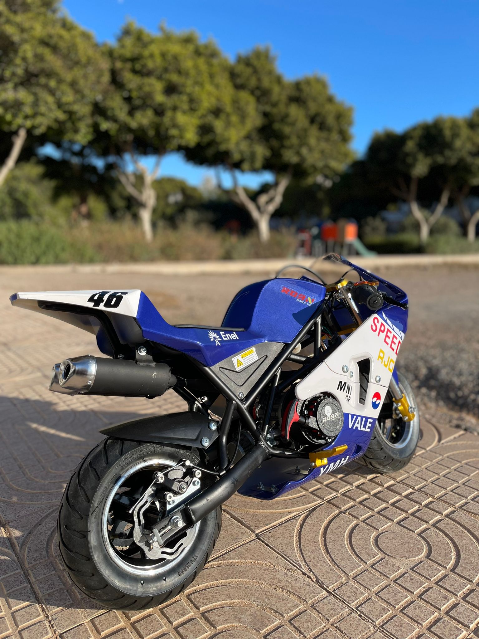 Mini-moto STYLE YAMAHA Valentino Rosi ROANCOBRA INDA846-RO-1492, Coches ...