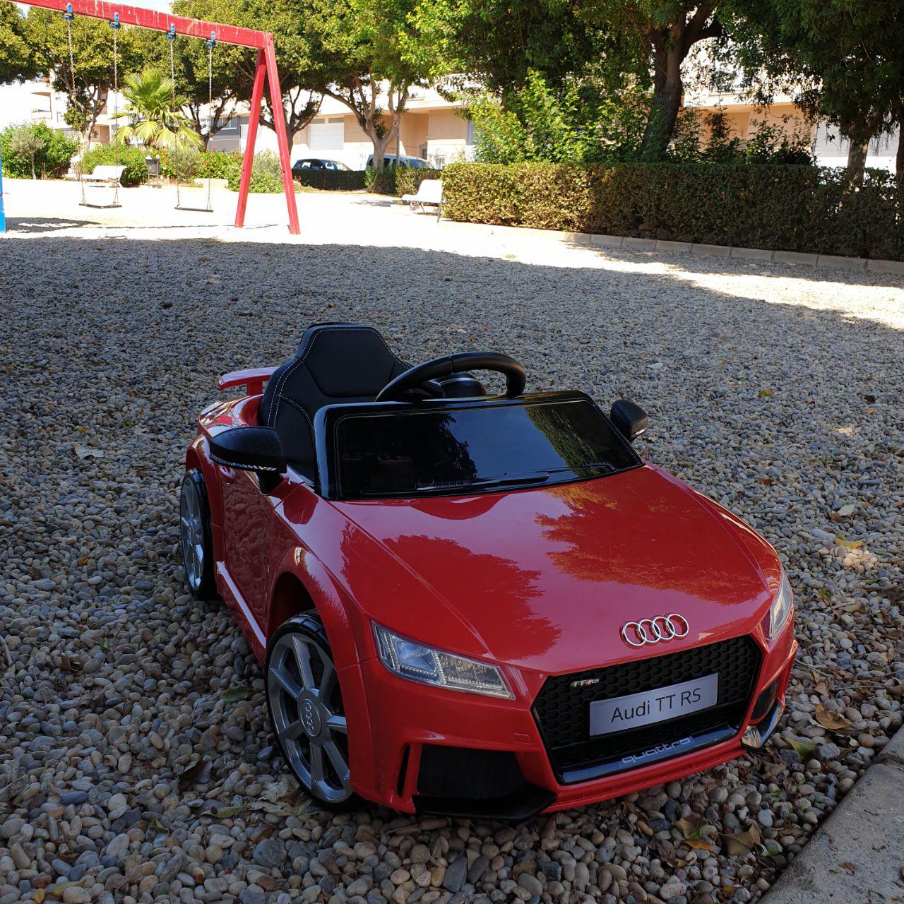 AUDI TT RS 12V, ROJO, MANDO 2,4GHZ - coche eléctrico para niños ...